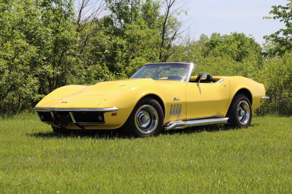 Chevrolet Corvette 427 Convertible Classic Cars for Sale - Classics on ...
