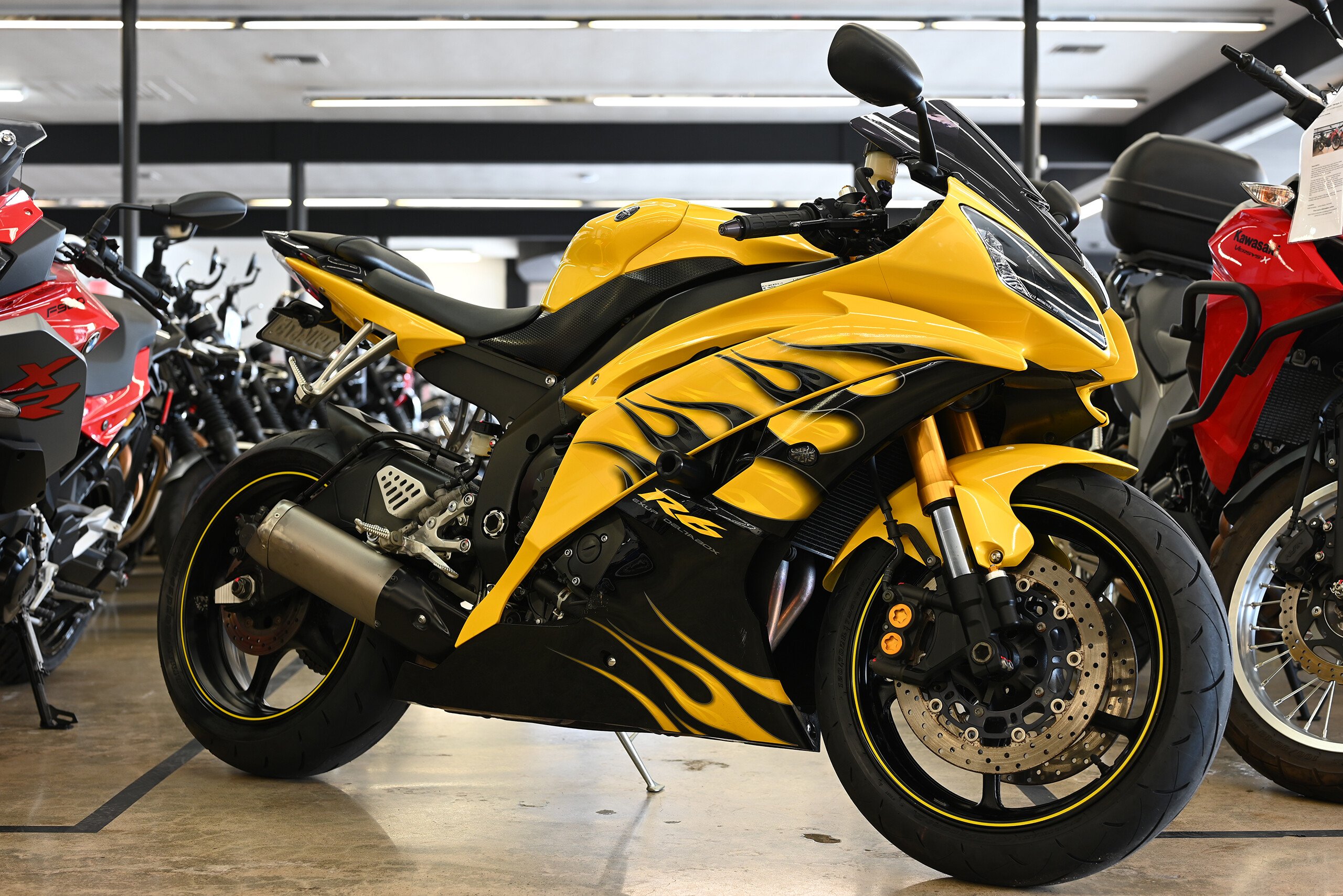 Yamaha Superbike Price